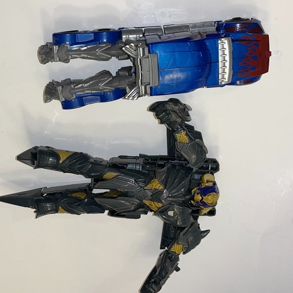 Toys | Transformers The Last Knight Knight Armor Turbo Changer Megatron ...